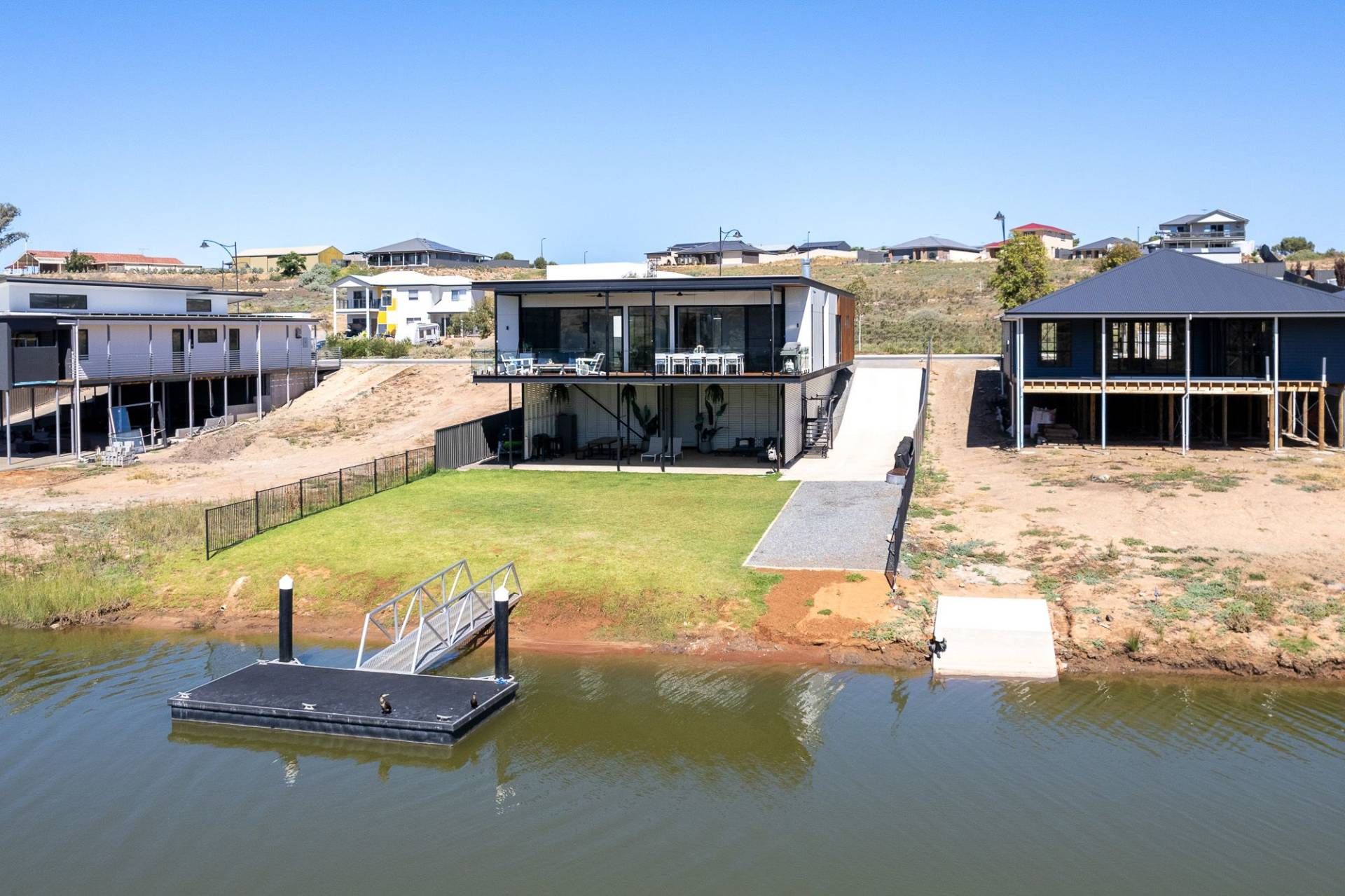 30 Marina Way - Mannum Waters - River Shack Rentals